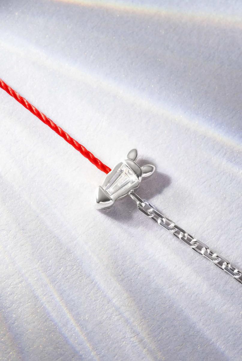 Bracelet fil et chaîne Lucky Horse RedLine en or blanc avec diamant ...